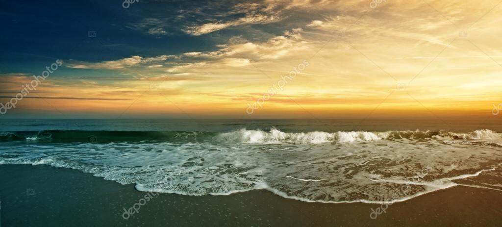 Beach Panorama Stock Photo by ©kevron2002 30822471