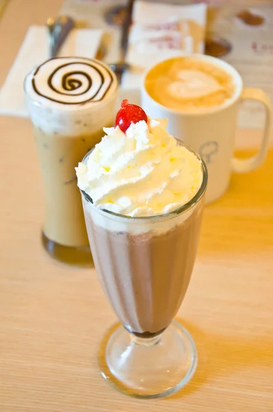 Mccafe Stock Photos, Royalty Free Mccafe Images | Depositphotos