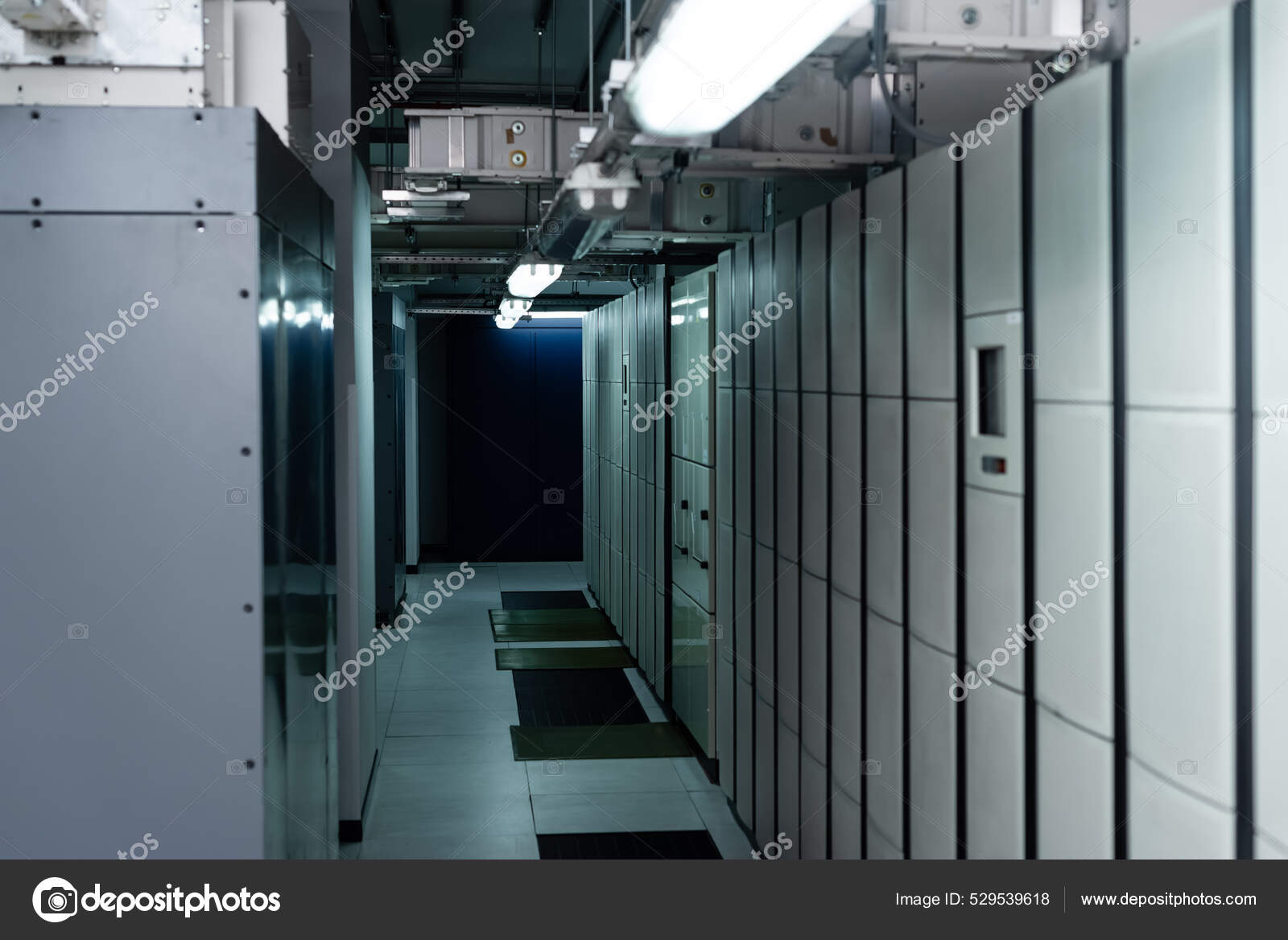 Interior Data Center Closed Servers Cyber Security Concept — Stock ...