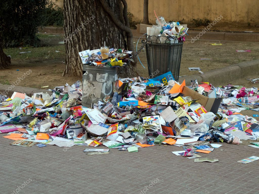 Trash bin overloaded — Stock Photo © thelefty #13764823