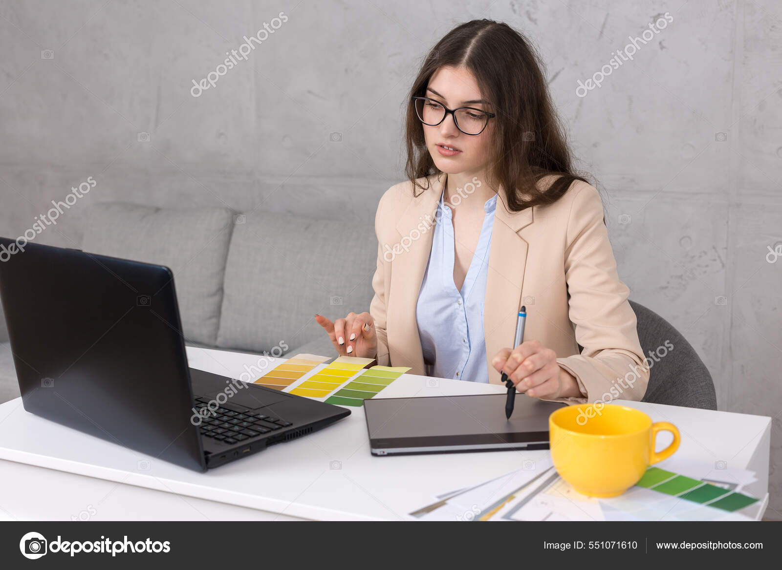 Young Designer Girl Sitting Table Draws Tablet Makes Business ...