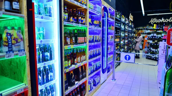 Beer supermarket Stock Photos, Royalty Free Beer supermarket Images ...