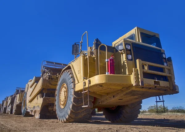 Earth moving Stock Photos, Royalty Free Earth moving Images | Depositphotos