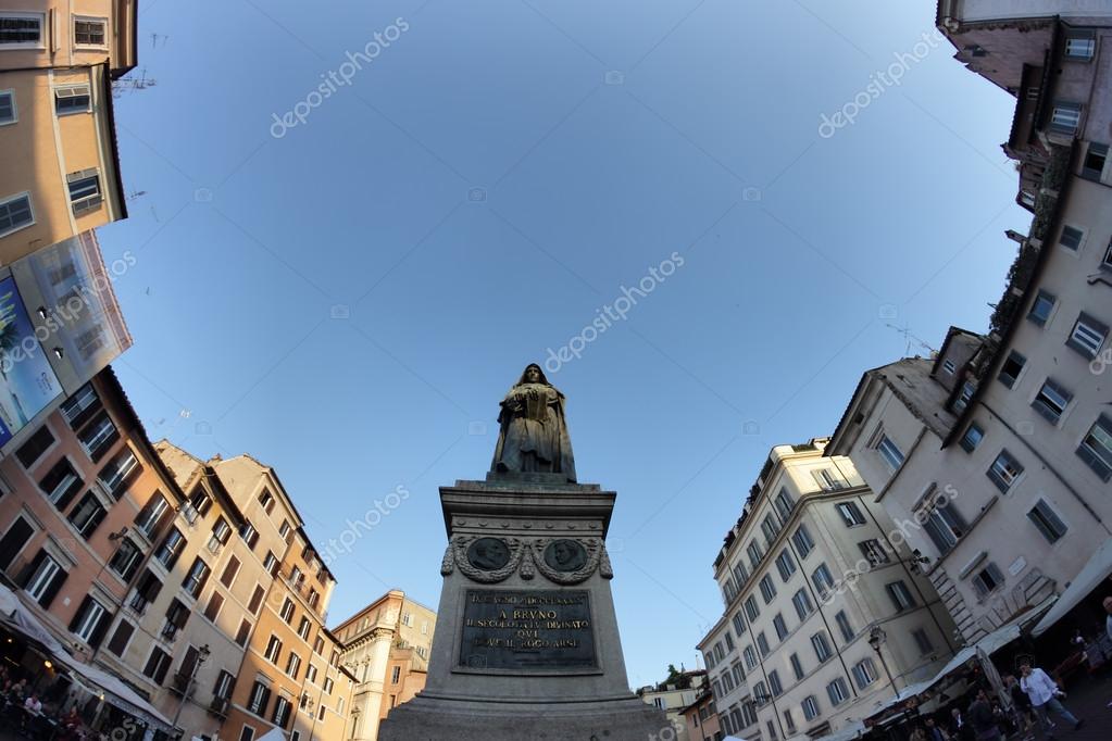 Giordano Bruno statue in Rome – Stock Editorial Photo © marcovarro ...