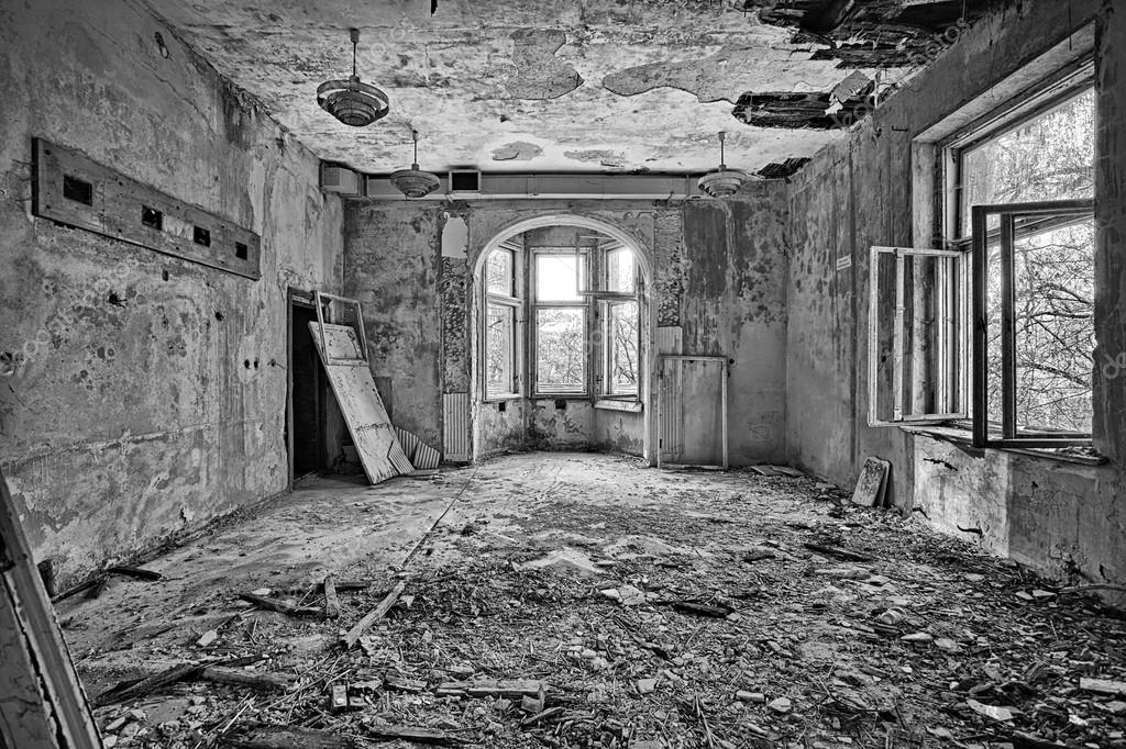 Beautiful, forgotten and destroyed house — Stock Photo © ScorpionPL ...