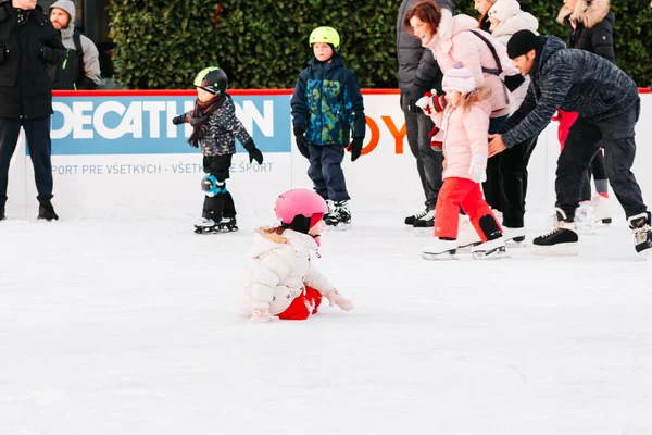 Kids skating Stock Photos, Royalty Free Kids skating Images | Depositphotos