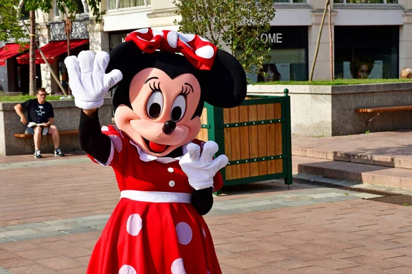 Minnie Mouse To Debut A New Look In 2024 •, 43% OFF