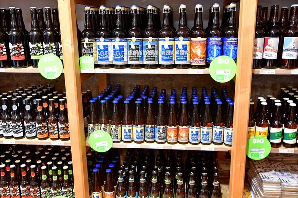 Beer section Stock Photos, Royalty Free Beer section Images | Depositphotos