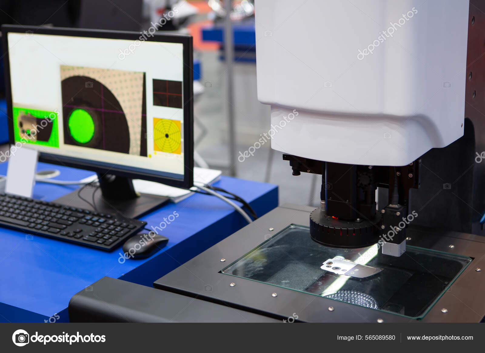 Vision Measuring Machine Inspecting Workpiece Industrial Manufacture ...