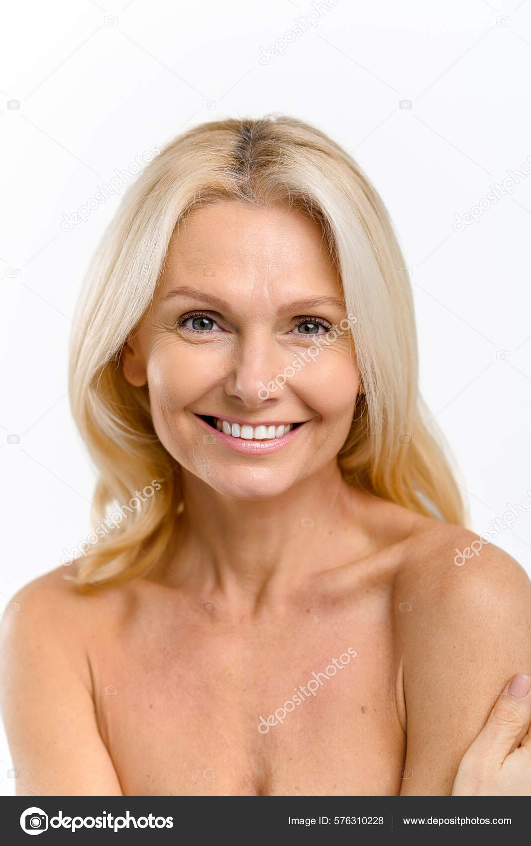 Stunning Attractive Middle Aged Blonde Woman Look Camera White Background — Stock Photo ...
