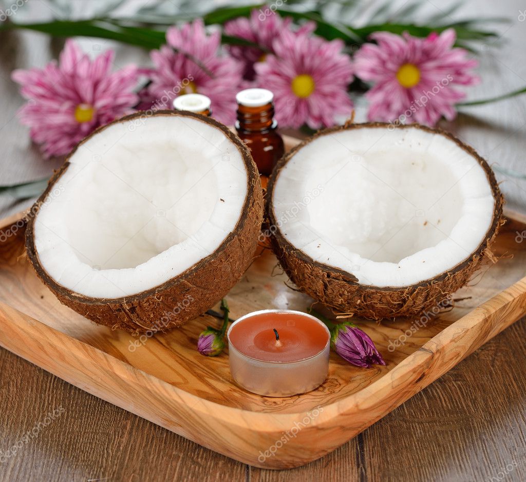 Coconut spa Stock Photo by ©Olyina 29261521