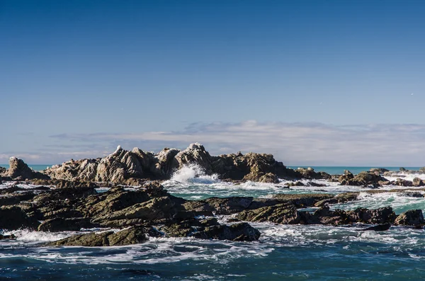 Rochers pointus images libres de droit, photos de Rochers pointus ...