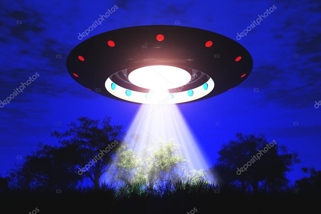 UFO latający na ziemi w nocy na pole — Zdjęcie stockowe © boscorelli #50508191
