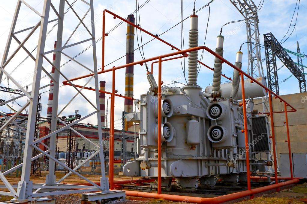 High-voltage transformer Stock Photo by ©hramovnick 25549425