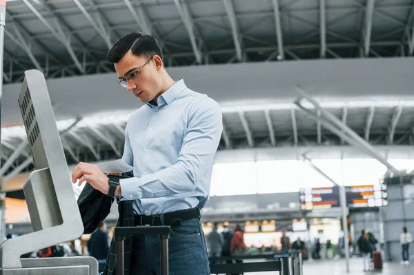 Sécurité aéroport images libres de droit, photos de Sécurité aéroport ...