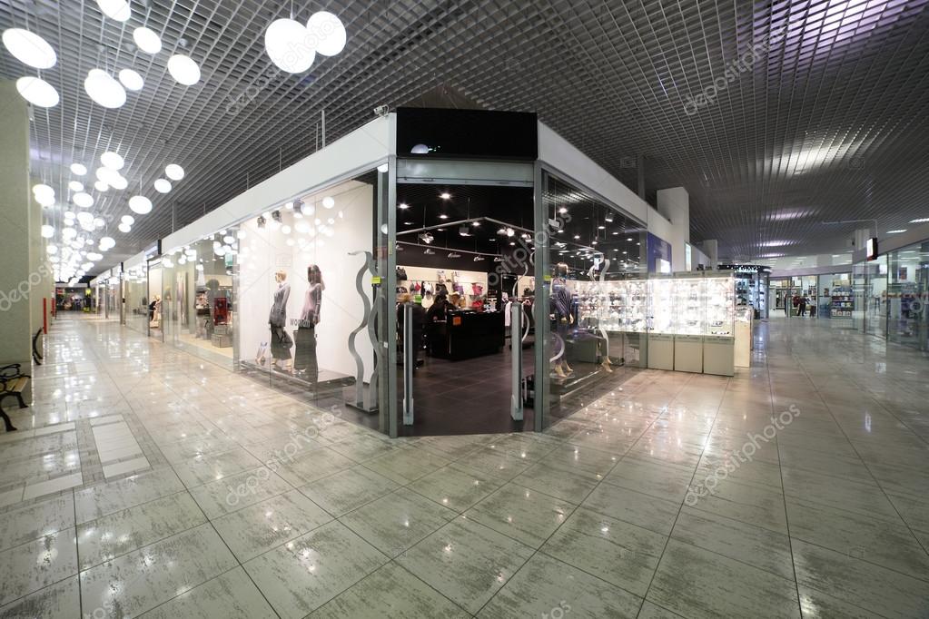 European mall interior with shops Stock Photo by ©fiphoto 36668749