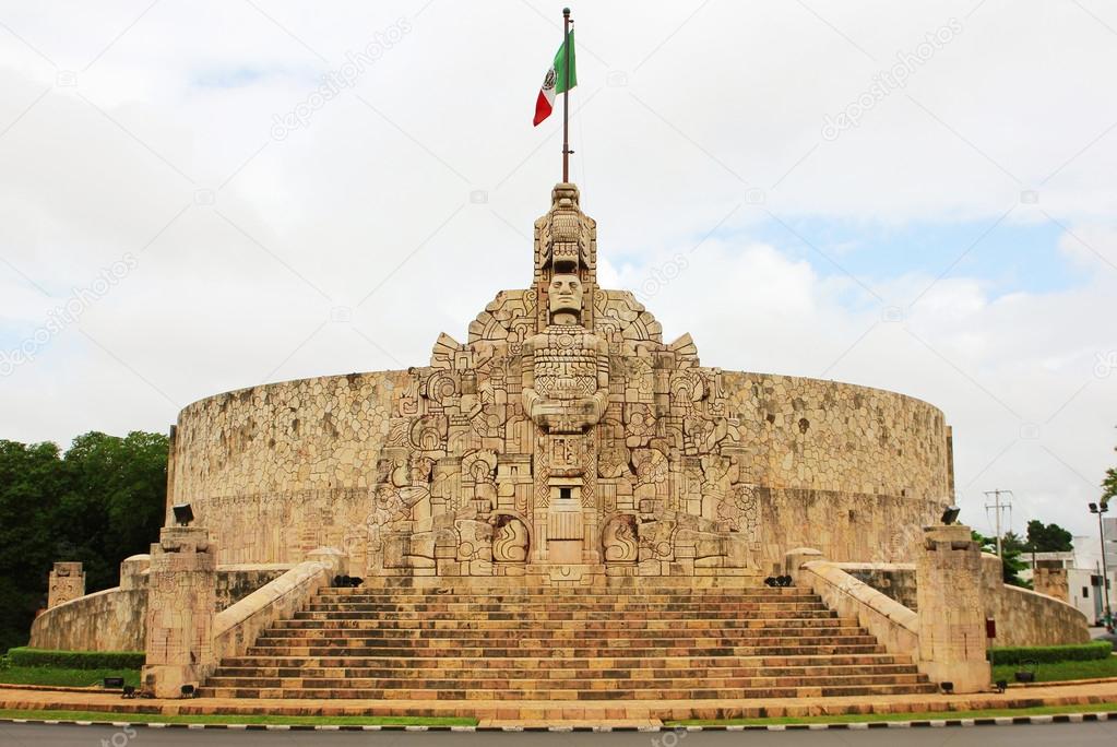 Mérida. Monumento a la Patria, Yucatán, México: fotografía de stock ...