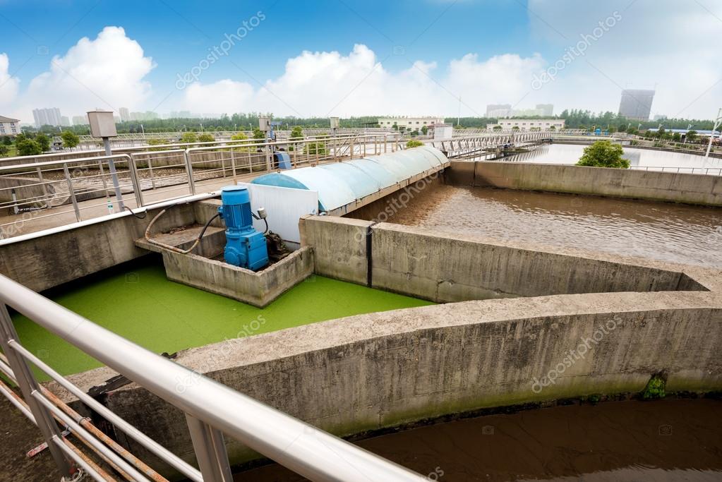 Sewage treatment plant Stock Photo by ©gyn9037 28372903