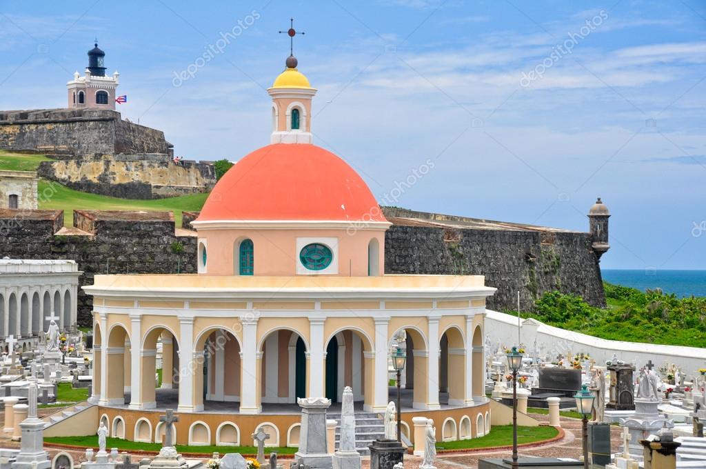 Santa Maria Magdalena cemetery, old San Juan, Puerto Rico — Stock Photo ...