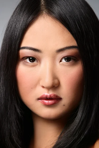 Asian woman headshot Stock Photos, Royalty Free Asian woman headshot ...