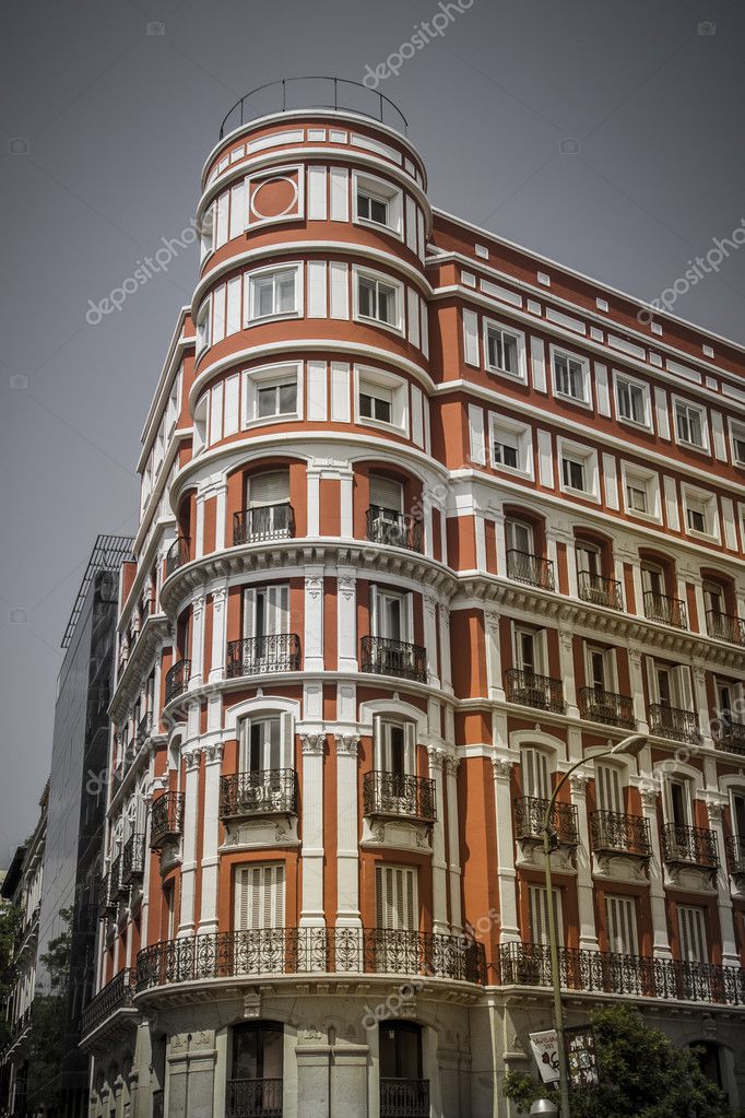 Madrid typical building, spanish architecture — Stock Photo ...