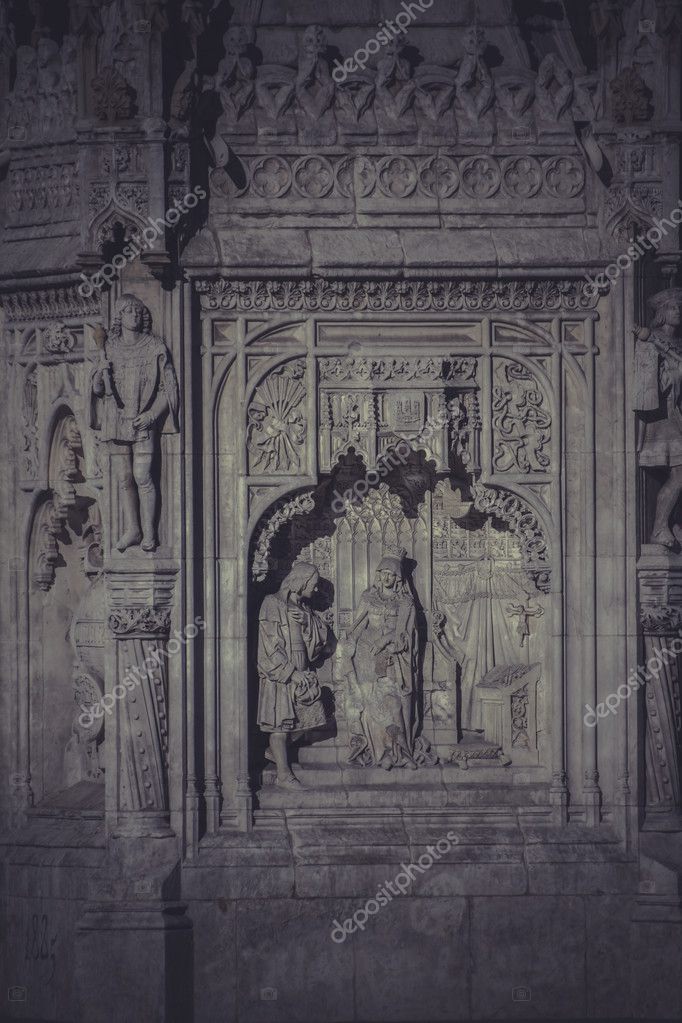 Monumento Col n. 2024