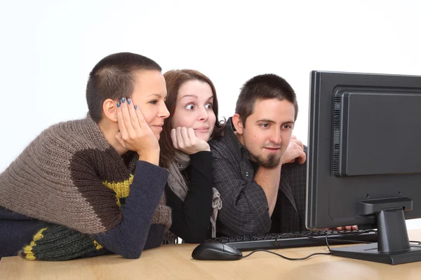 Personas viendo computador Stock Photos, Royalty Free Personas viendo ...