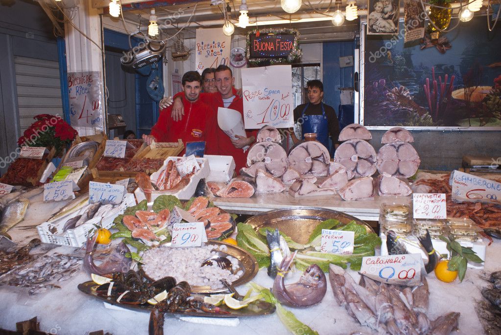 Ballaro, Palermo- selling fish – Stock Editorial Photo © gandolfos ...