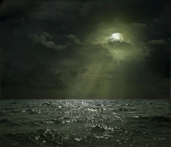 264,655 Night sea Pictures, Night sea Stock Photos & Images ...