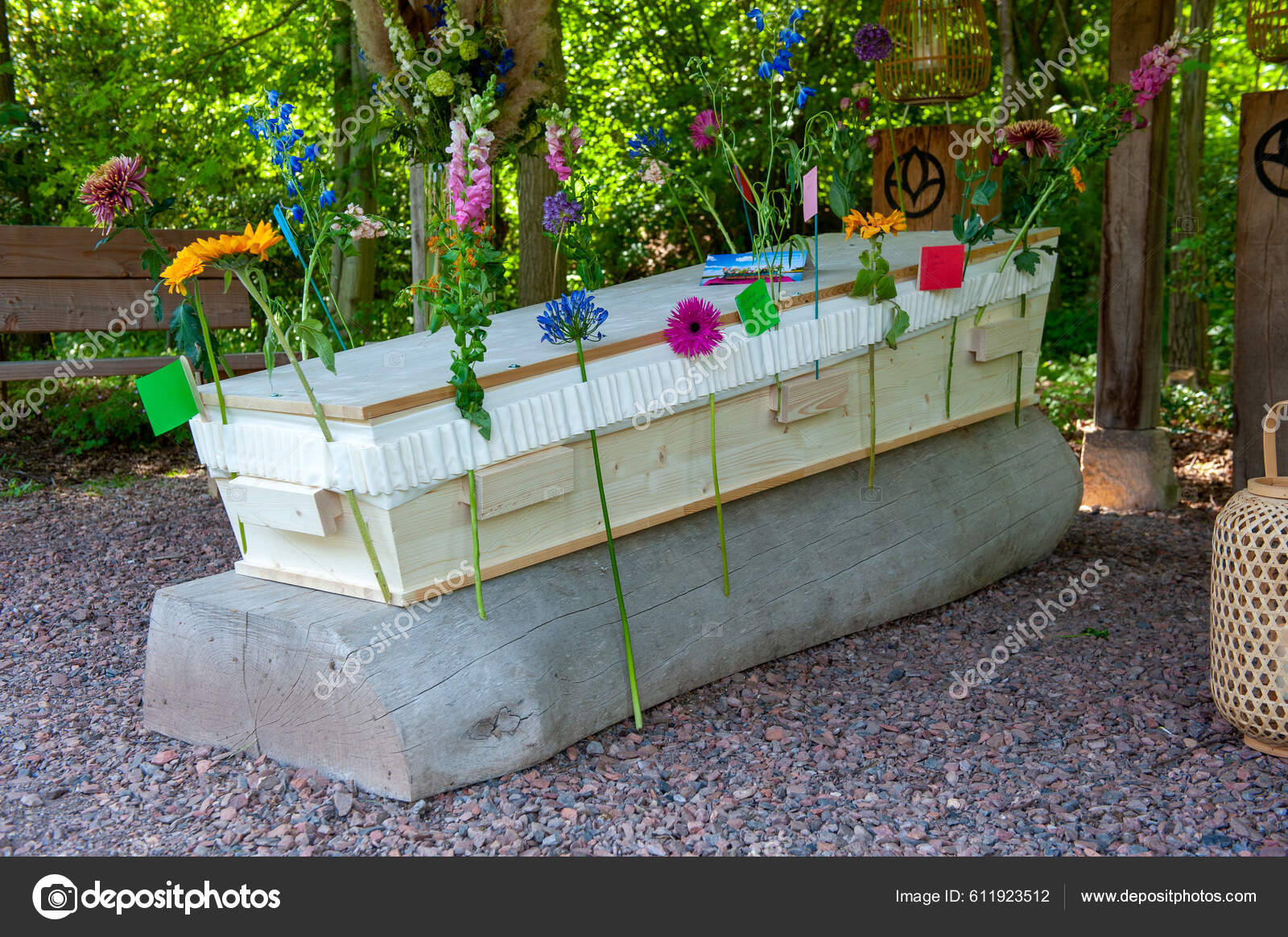 Coffin You Can Attach Flowers Cards Stock Photo by ©Buurserstraat38 ... Coffin You Can Attach Flowers Cards Stock Photo by ©Buurserstraat38 ...