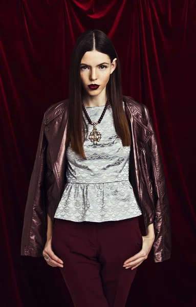 Big ears model | Unusual model with big ears and freckles — Stock Photo ...