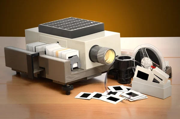 Slide projector isolated Stock Photo by ©jacklondon 23916967