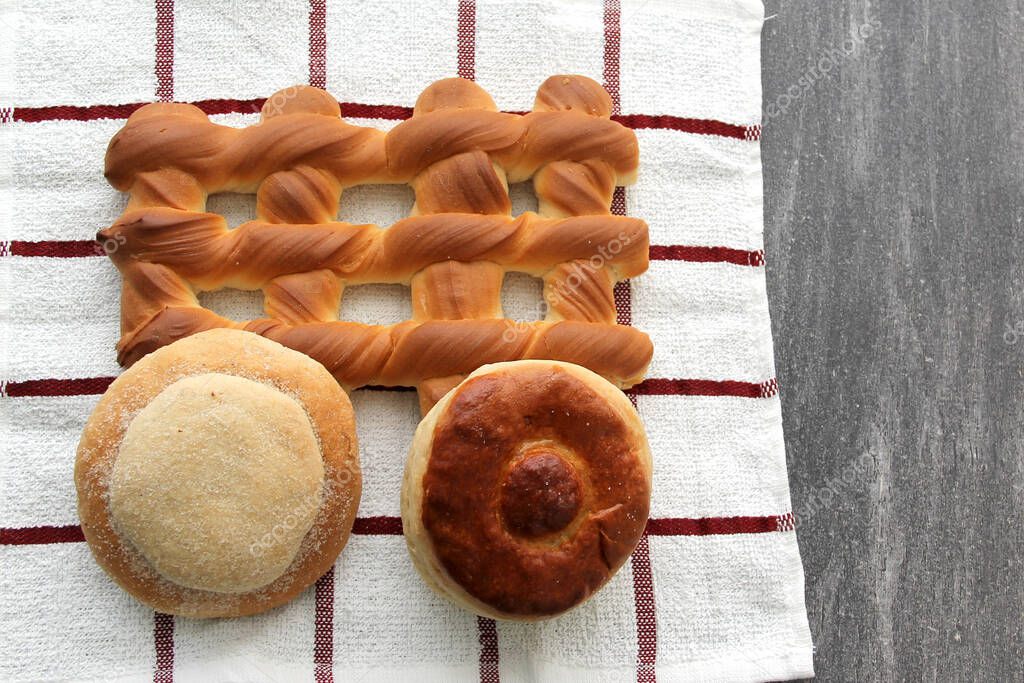 Pan dulce mexicano como galleta, croissant, ralladura y gusano ...