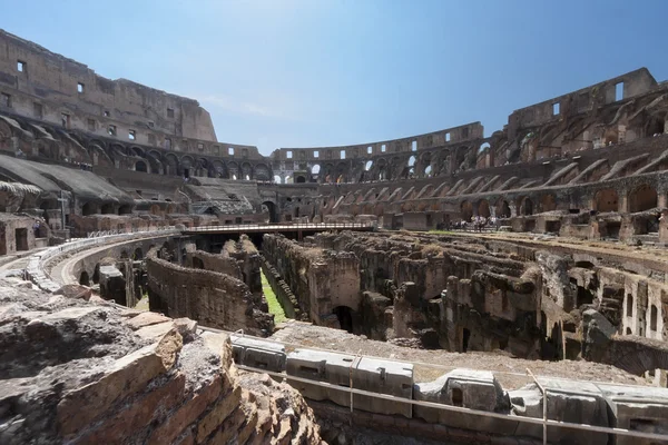 Roman Coliseum – Stock Editorial Photo © Kacpura #50185317