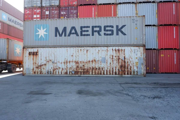 Container maersk Stock Photos, Royalty Free Container maersk Images ...