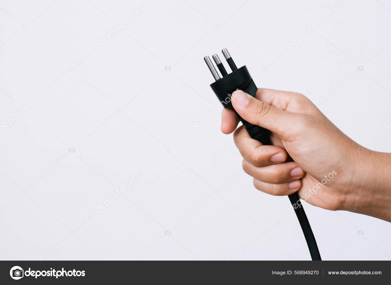 Using Wrong Power Plug Also Contributed Occurrence Short Circuit Can ...