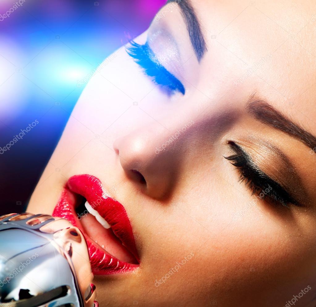 Singer Woman with Retro Microphone. Vintage Style — Stock Photo ...