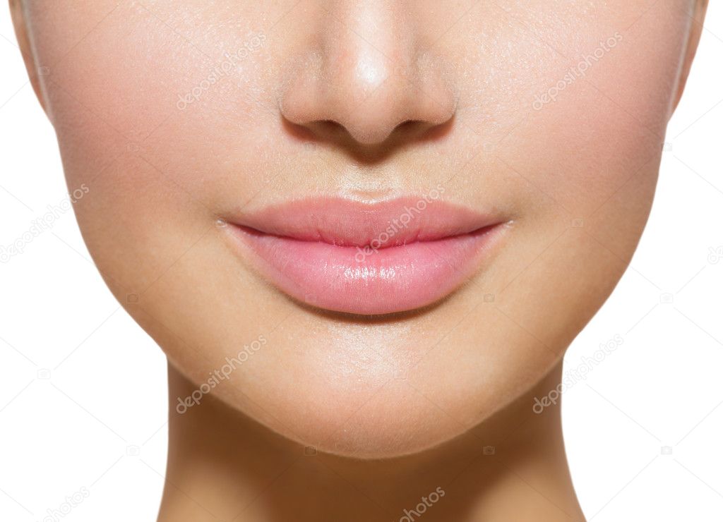 Beautiful Full Lips Photos | Lipstutorial.org