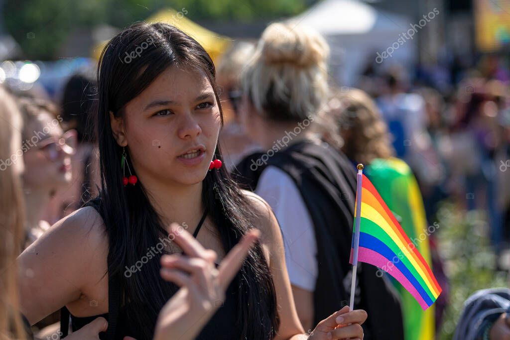 Sofía, Bulgaria - 18 de junio de 2022: El evento Sofia Pride en apoyo ...