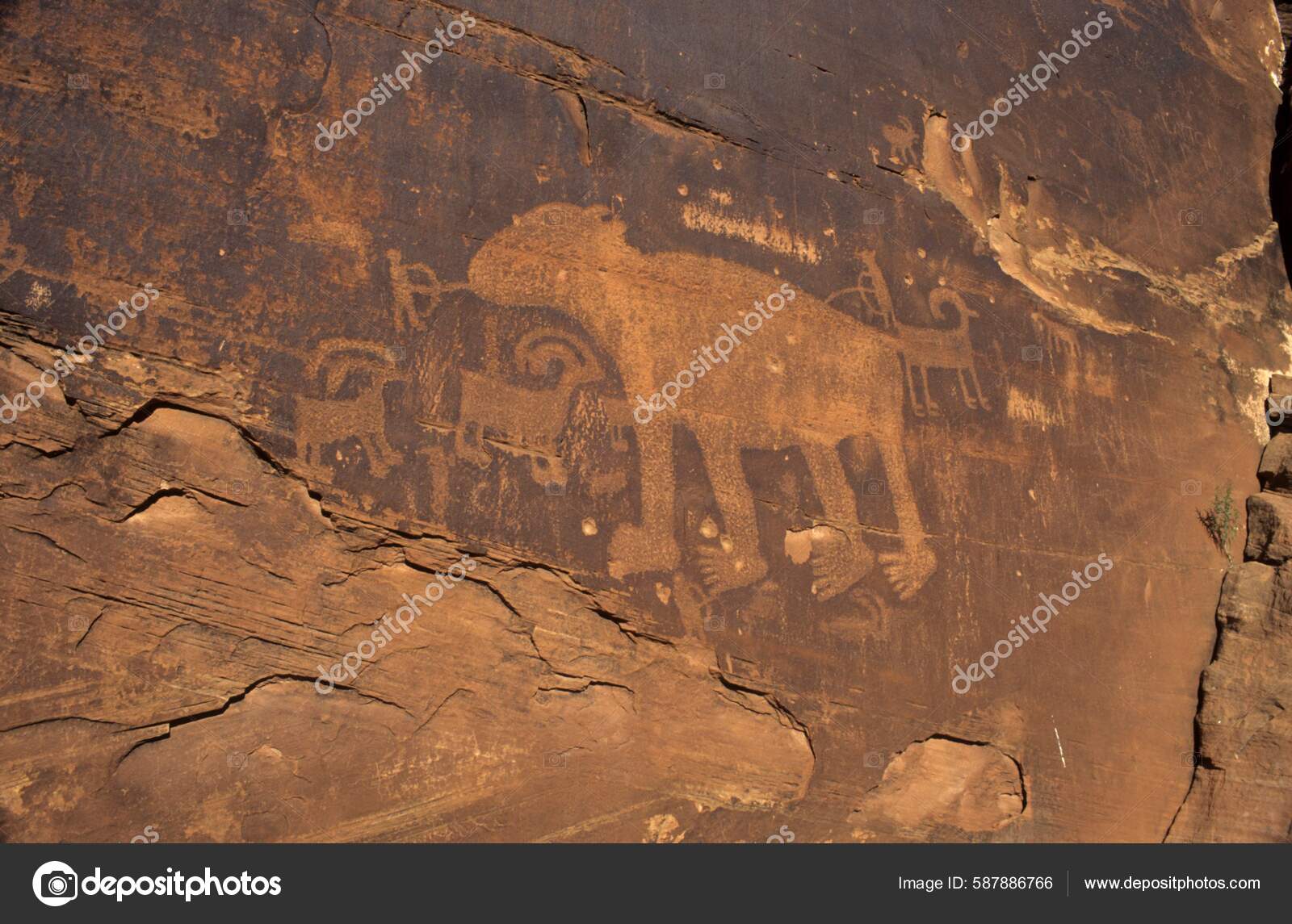 Indian Native American Rock Art Colorado River Canyon Moab Utah Stock ...