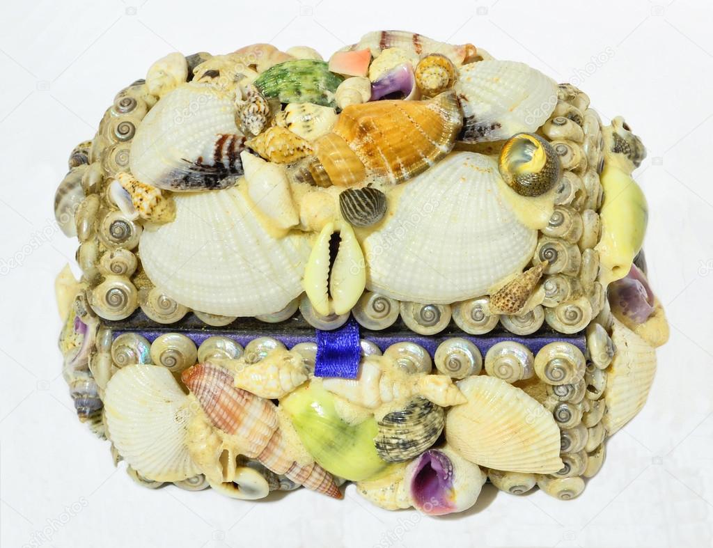 Jewelry box decorated with seashells — Stock Photo © gusenych1982 #12644765