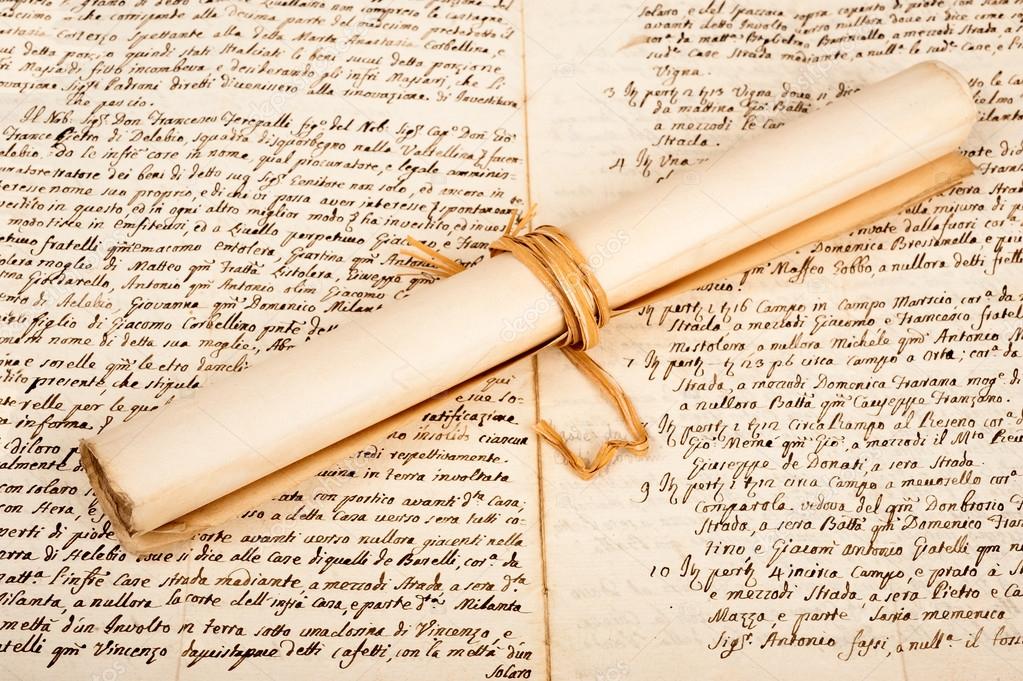 Pergamino enrollado — Foto de stock © scis65 #23712927