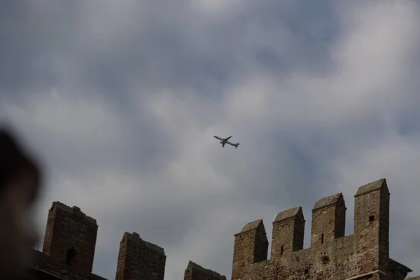 Medieval air images libres de droit, photos de Medieval air | Depositphotos