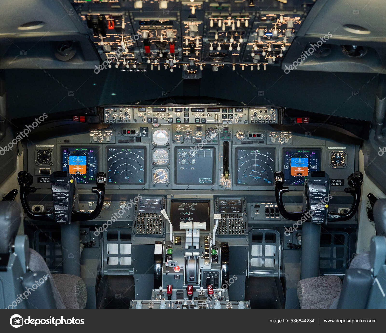 General view of the empty cockpit cockpit. Commercial flight simulator ...