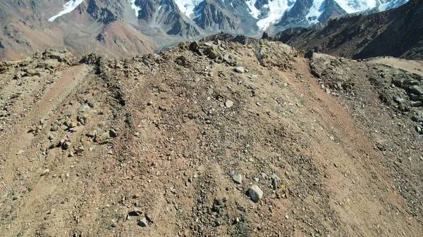 Terrain escarpé images libres de droit, photos de Terrain escarpé ...