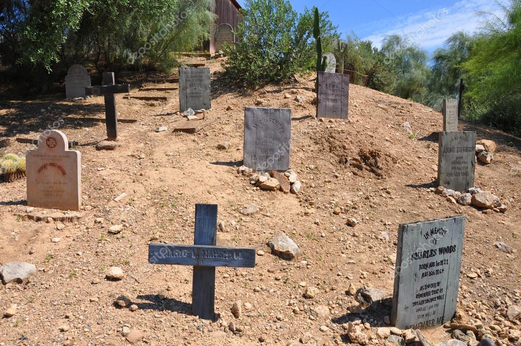 Wild west cemetery – Stock Editorial Photo © Canarino #12679193