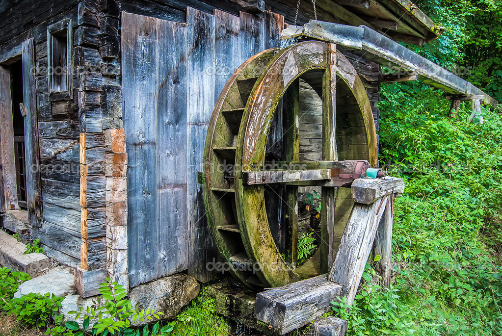 Waterwheel — Stock Photo © waupee #33363365