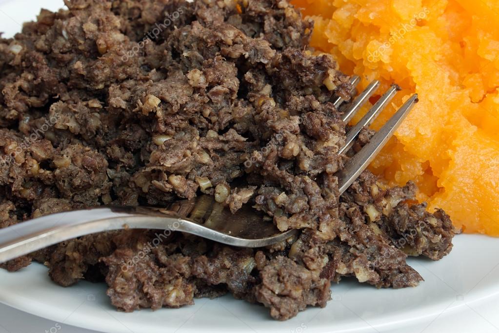 Haggis and neeps detail Stock Photo by ©Stocksolutions 41829599