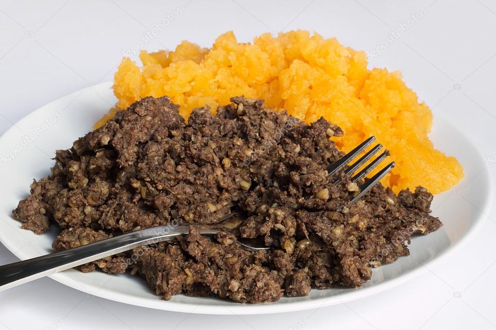 Haggis and neeps detail Stock Photo by ©Stocksolutions 42671591
