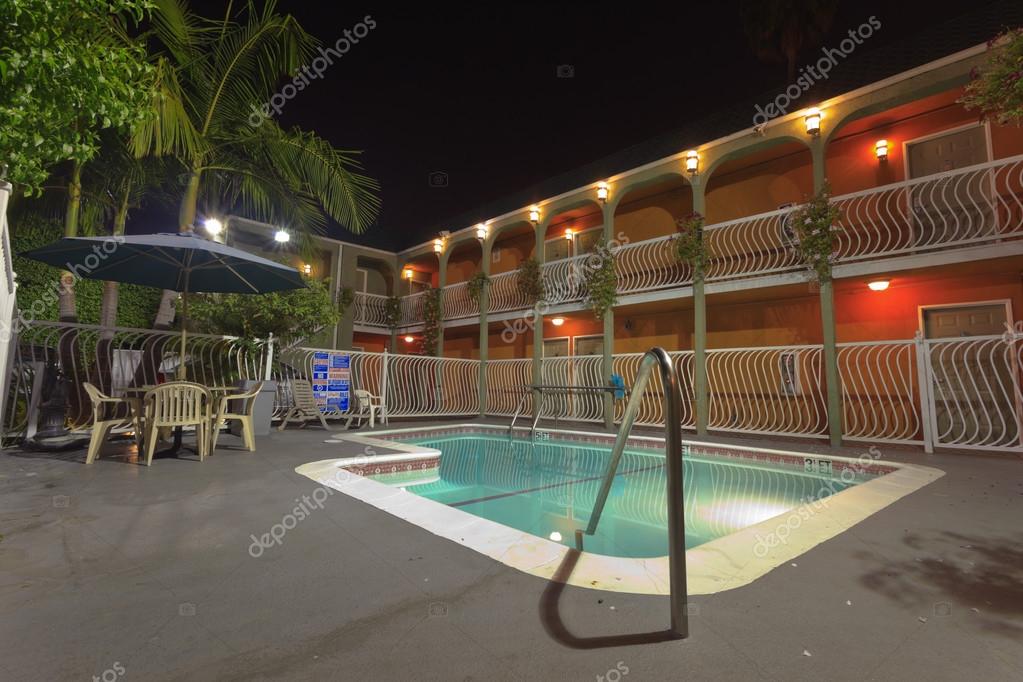 En los Estados Unidos la gente vive en hoteles de mala muerte? - Forocoches